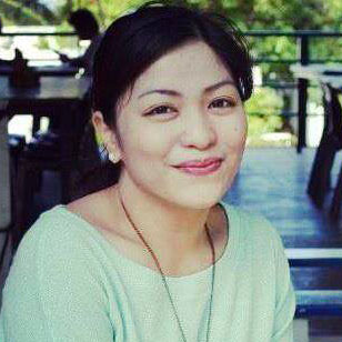 Biography | Angeline Reyes